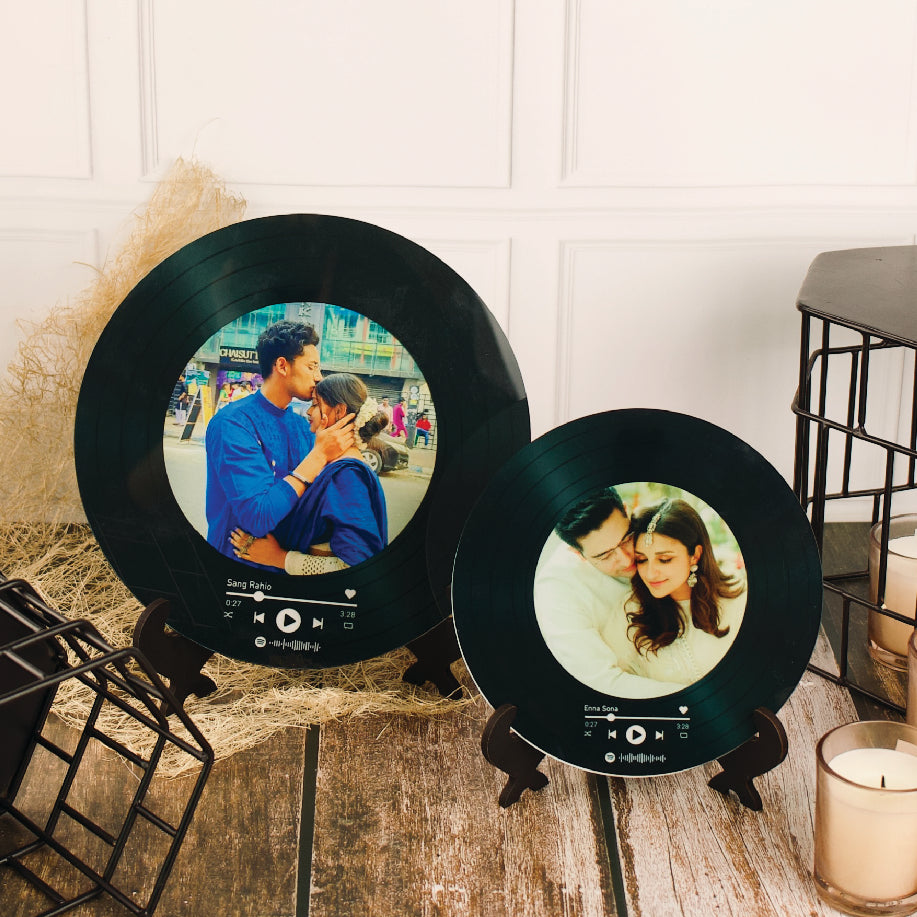 Vinyl Plaques – The Minimal Strokes