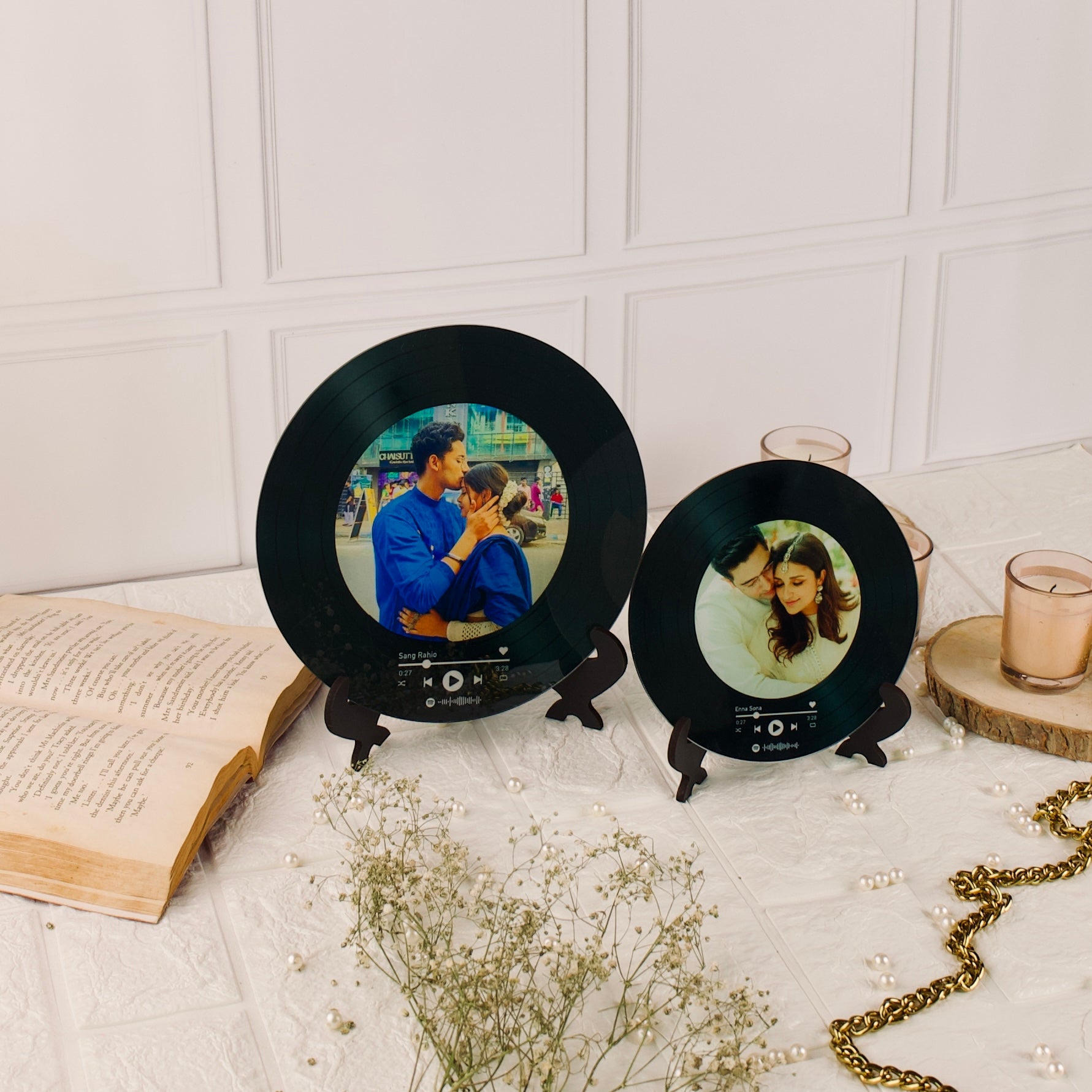 Vinyl Plaque - Medium – The Minimal Strokes