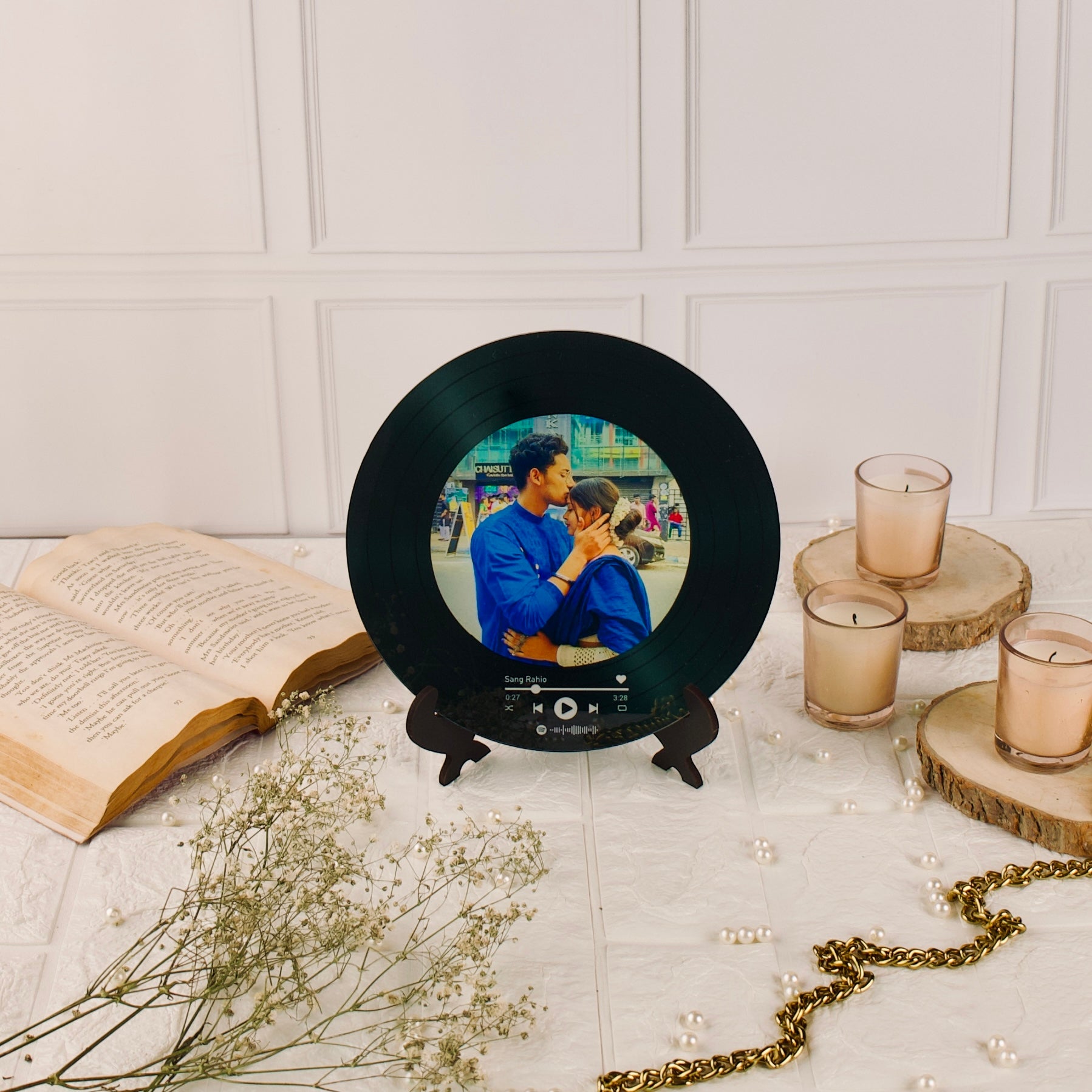 Vinyl Plaque - Medium – The Minimal Strokes